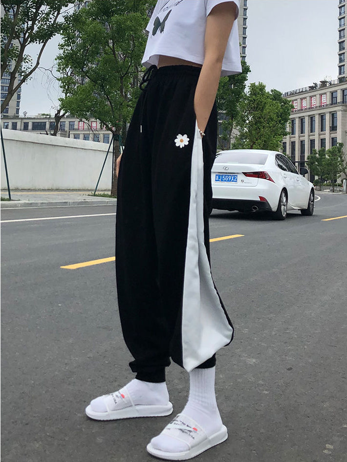 Little Daisy Flower Embroidered Sweatpants – Tomscloth